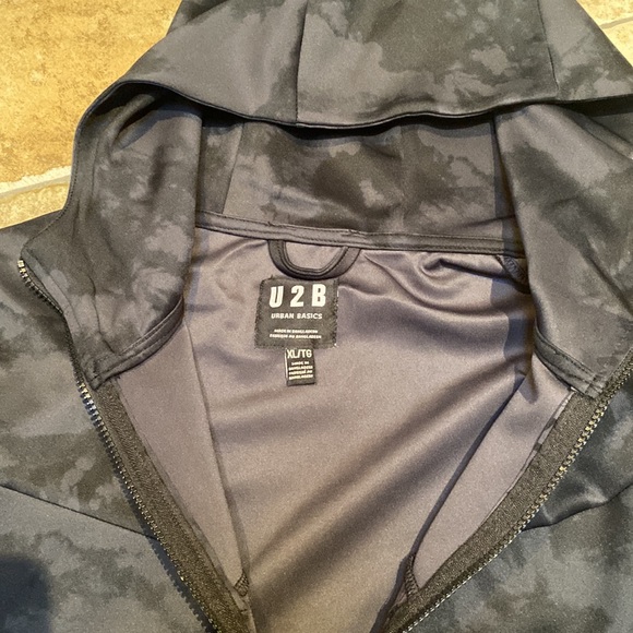 U2B Urban Basics | Shirts | Hoodie | Poshmark